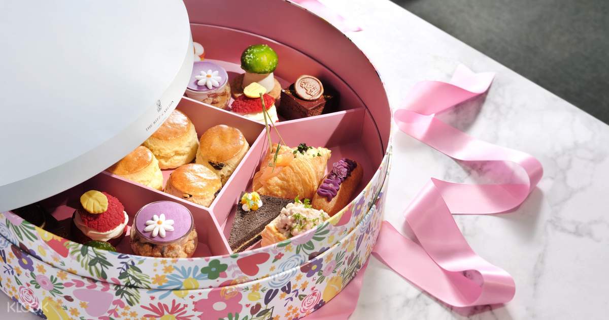 The Ritz-Carlton, Hong Kong - Takeaway Afternoon Tea Box [2020 Hong ...